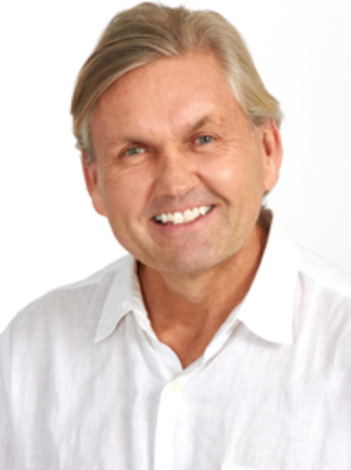 Martin Genovesi | Michelle & Team at William Raveis Real Estate